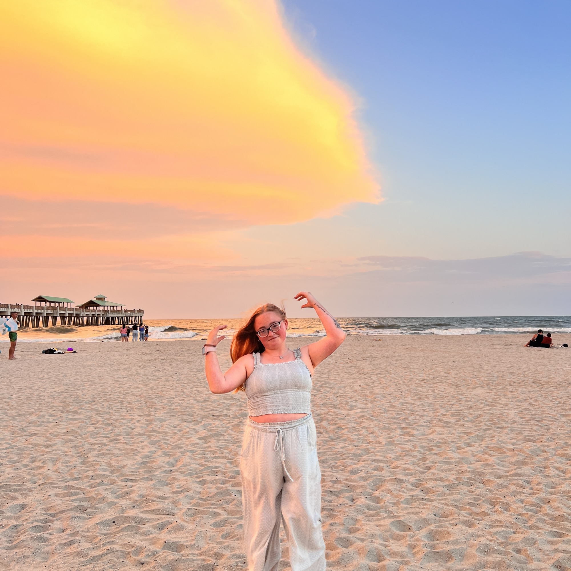 About Me :) – Emilee Unfiltered